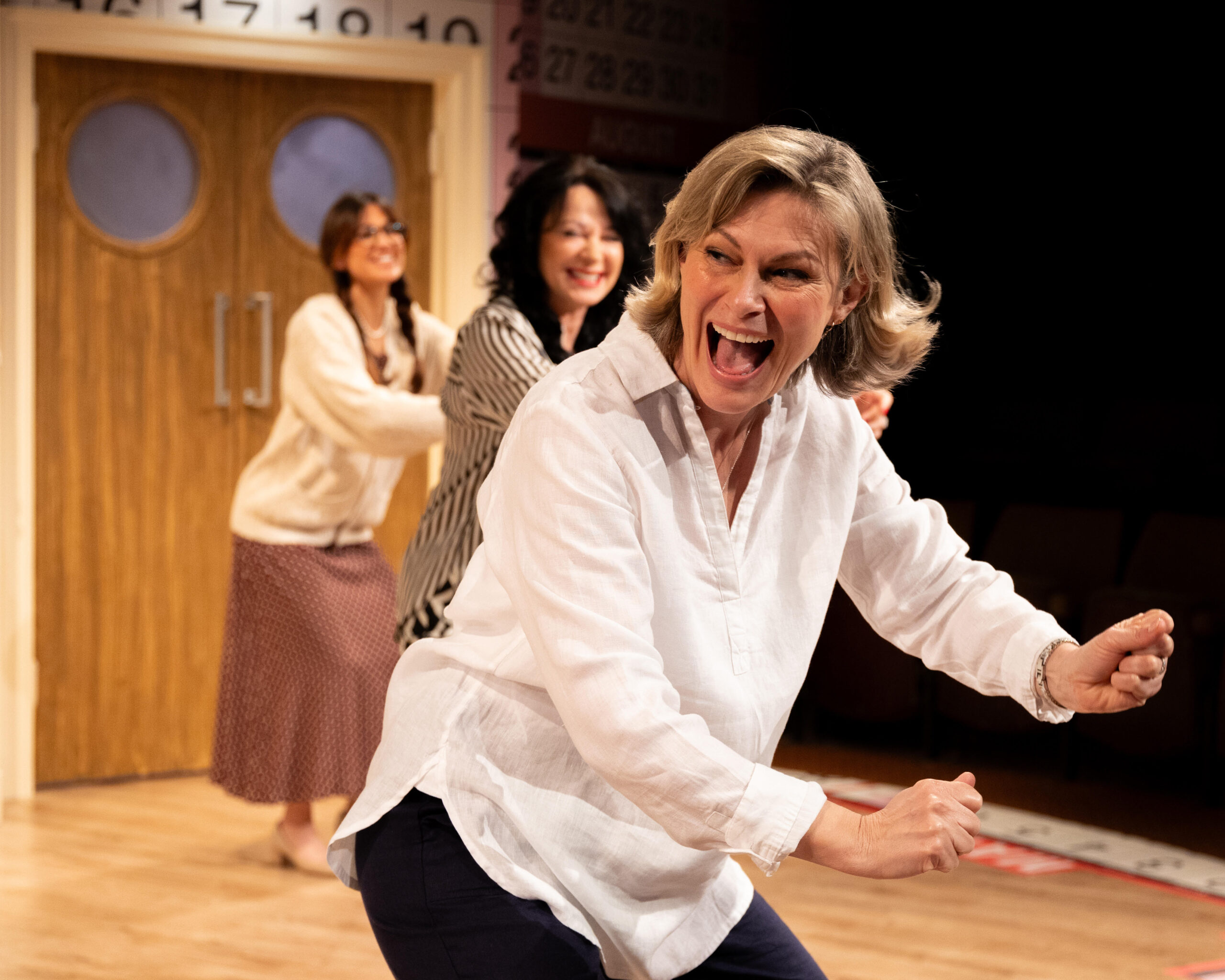 Calendar Girls (Susan Elkin reviews) - Susan Elkin